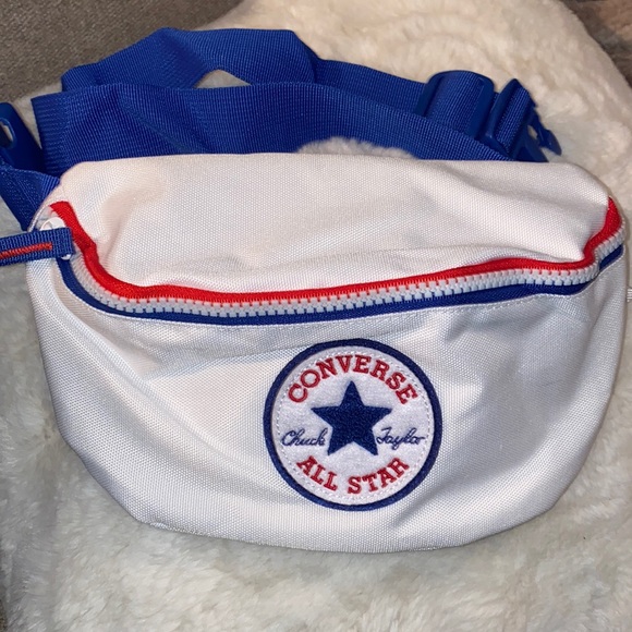 Converse | Bags | Nwt Converse All Star Chuck Taylor Crossbody Bag ...